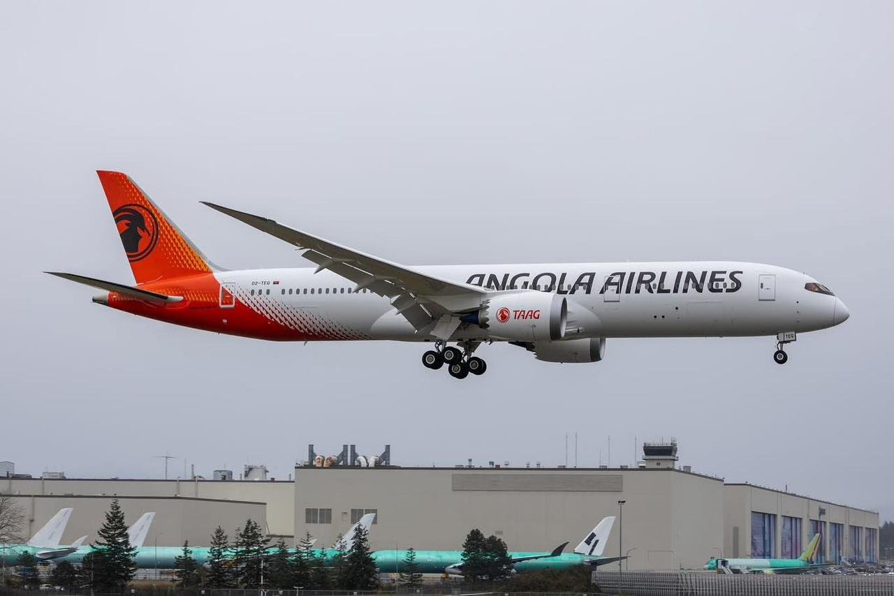 Boeing apronta entrega oficial do primeiro 787 Dreamliner à TAAG ...